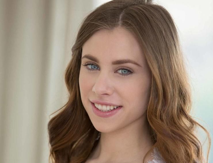 Pictures Of Anya Olsen