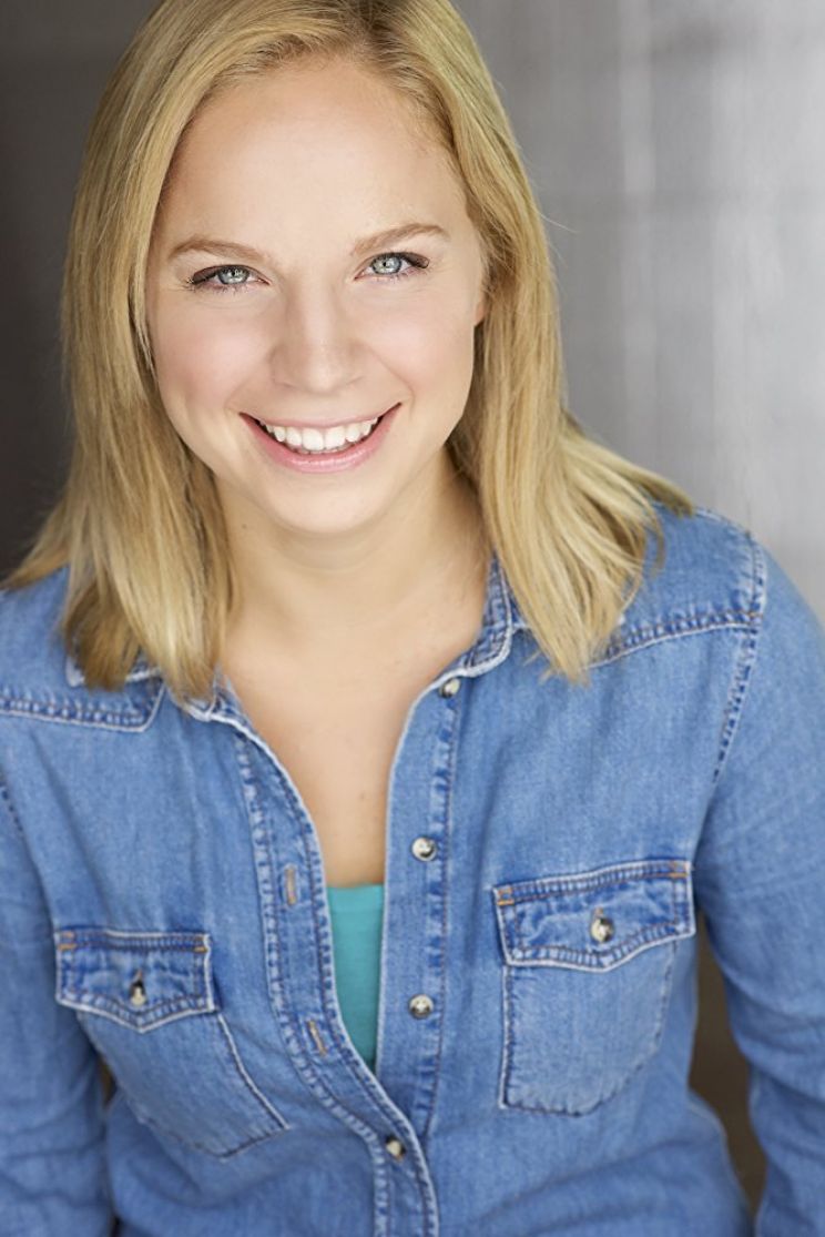 Pictures Of Carmen Kinsley