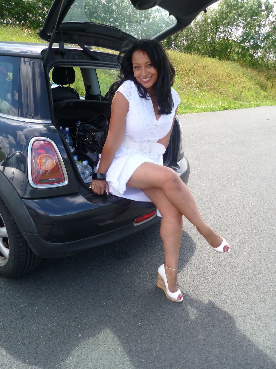 Pictures Of Donna Ambrose