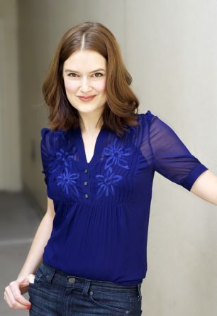 Jen Drohan's Biography - Wall Of Celebrities