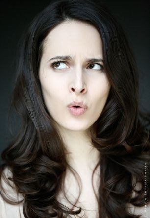 Julia Perrin's Biography - Wall Of Celebrities