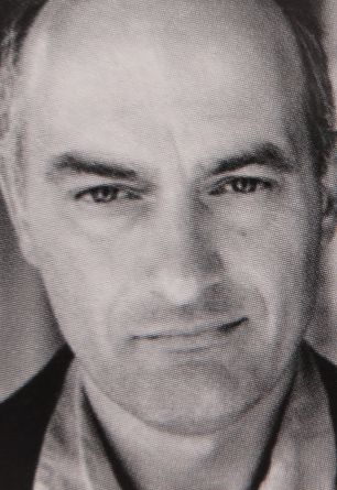 Louis Hilyer's Biography - Wall Of Celebrities