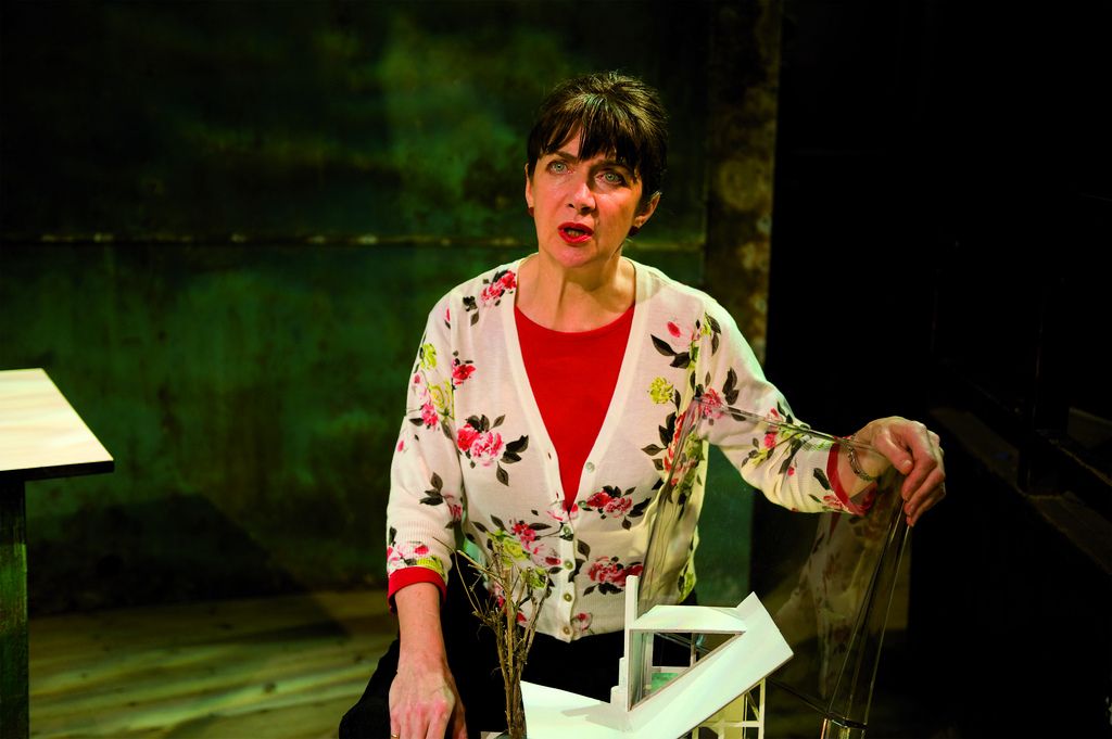 Pictures Of Maureen Beattie