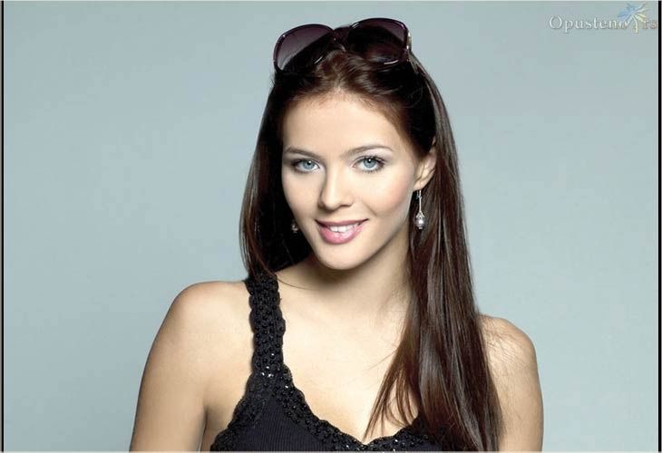 Pictures of Nina Jankovic Pictures of Nina Jankovic