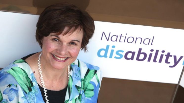 Stephanie Gunn - Wall Of Celebrities